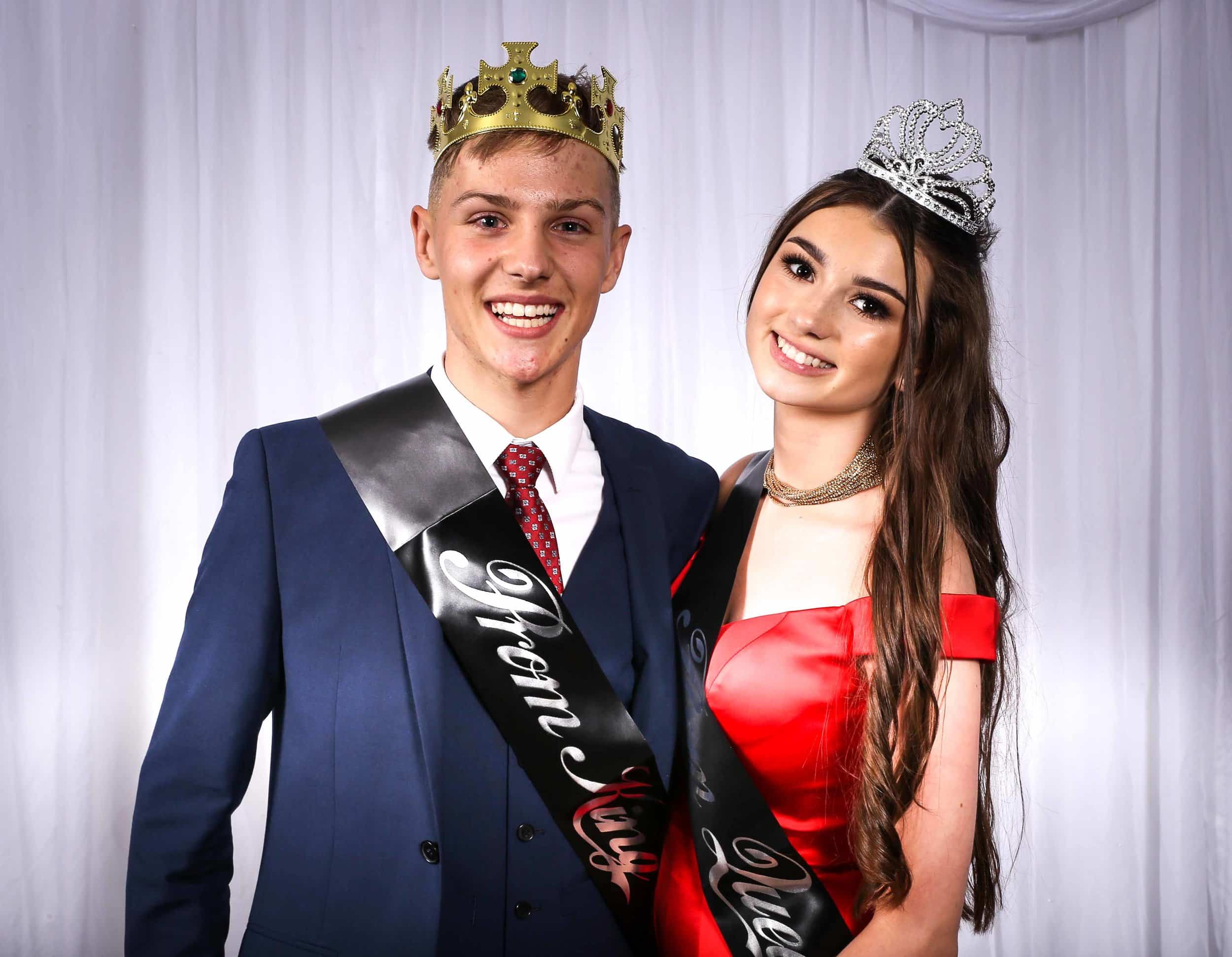 Swinton Academy students put on their glad rags for annual end-of-year ...